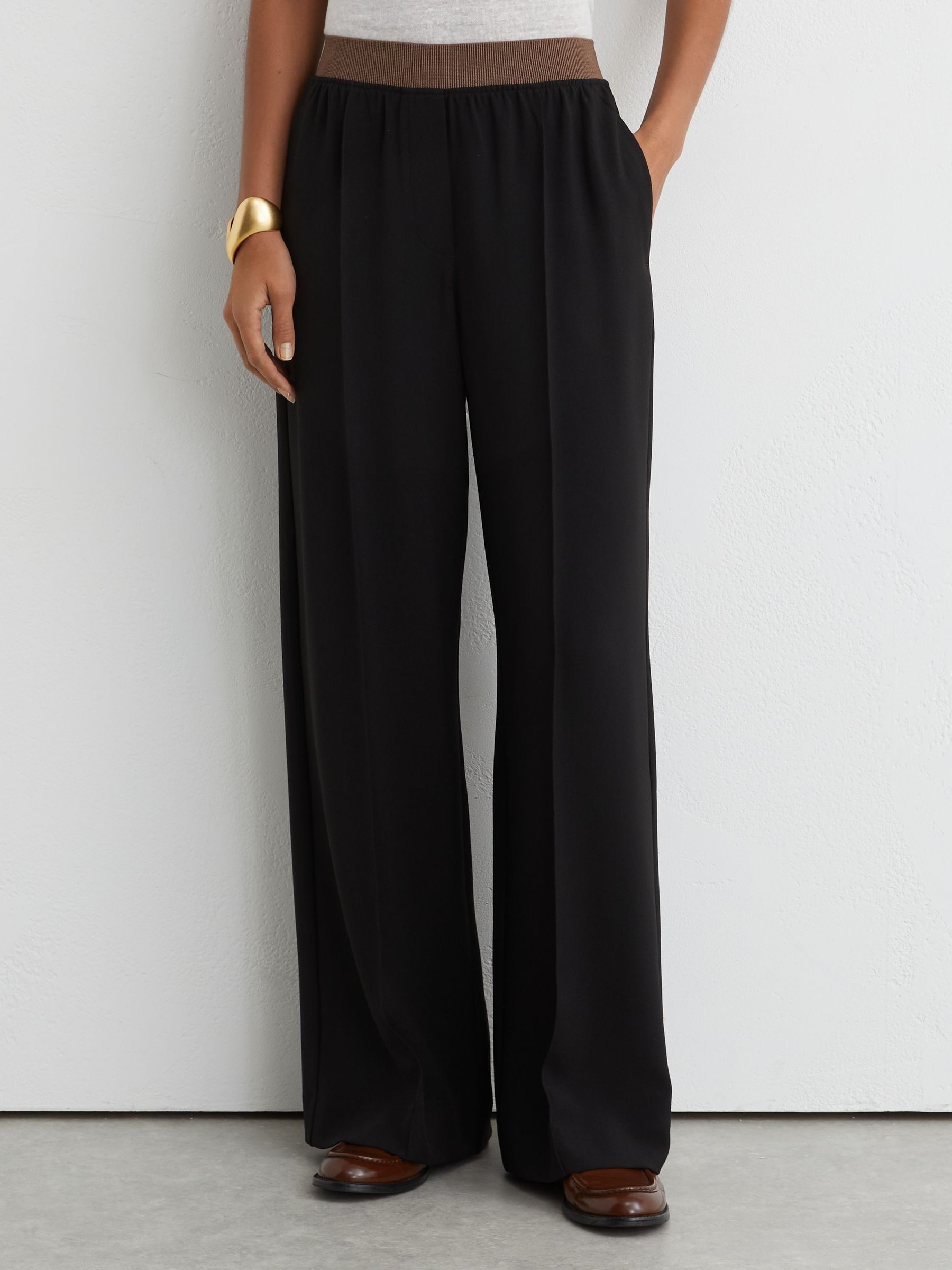 Buy Reiss Black Wilde Petite Wide-Leg Elasticated-Waist Trousers from ...