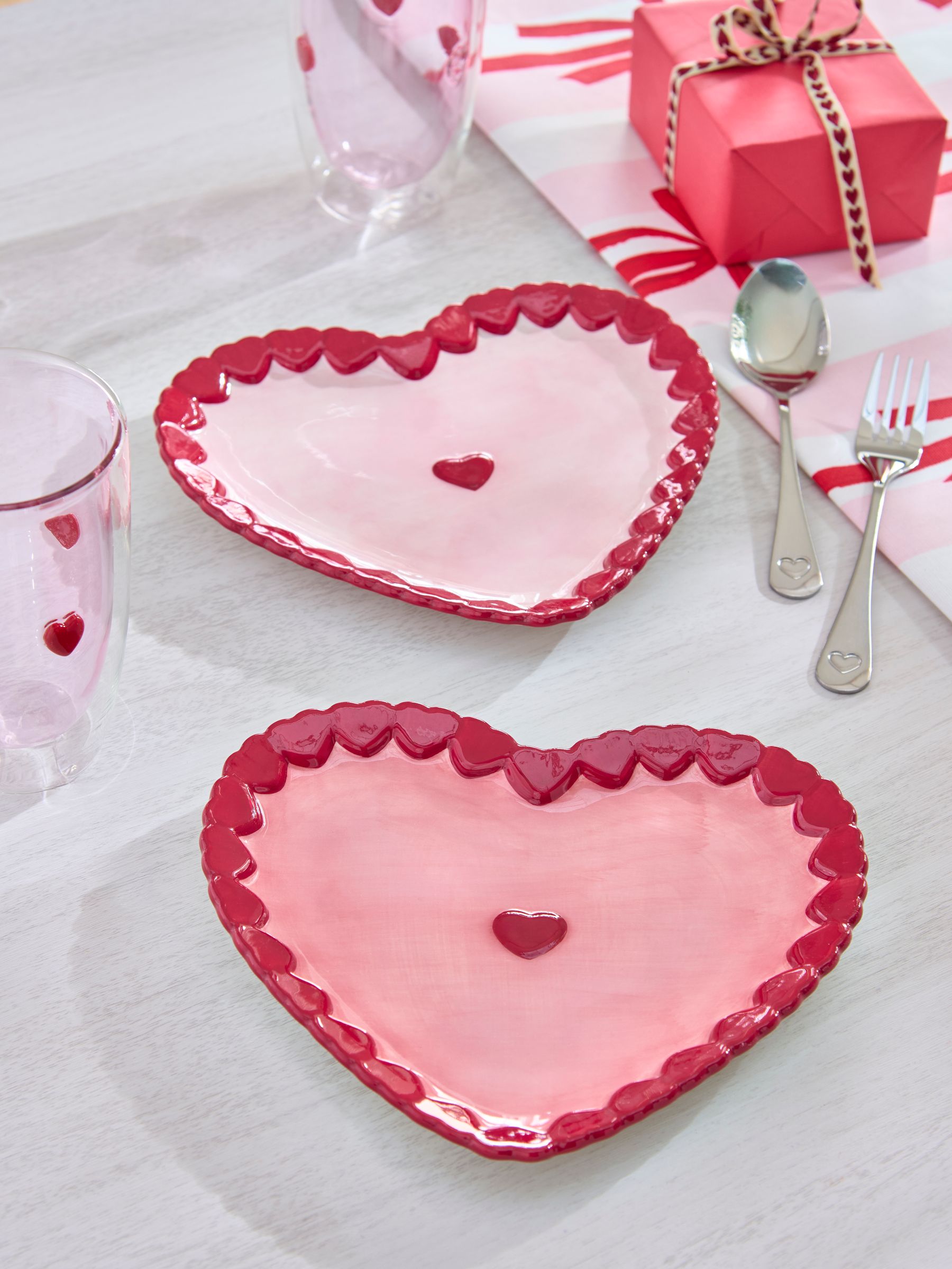 Buy Set of 2 Pink Heart Side Plates from Next Israel