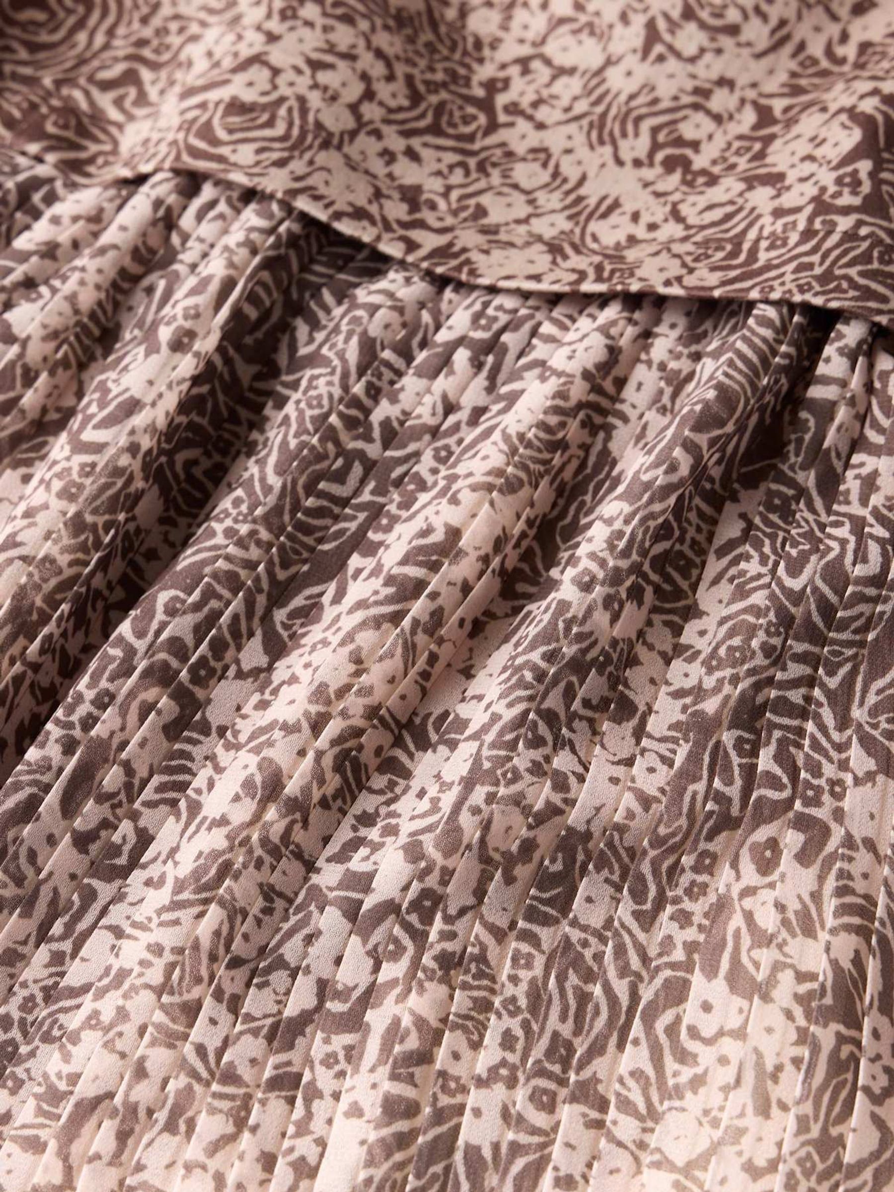 Buy Mint Velvet Floral Print Midi Dress from Next Germany