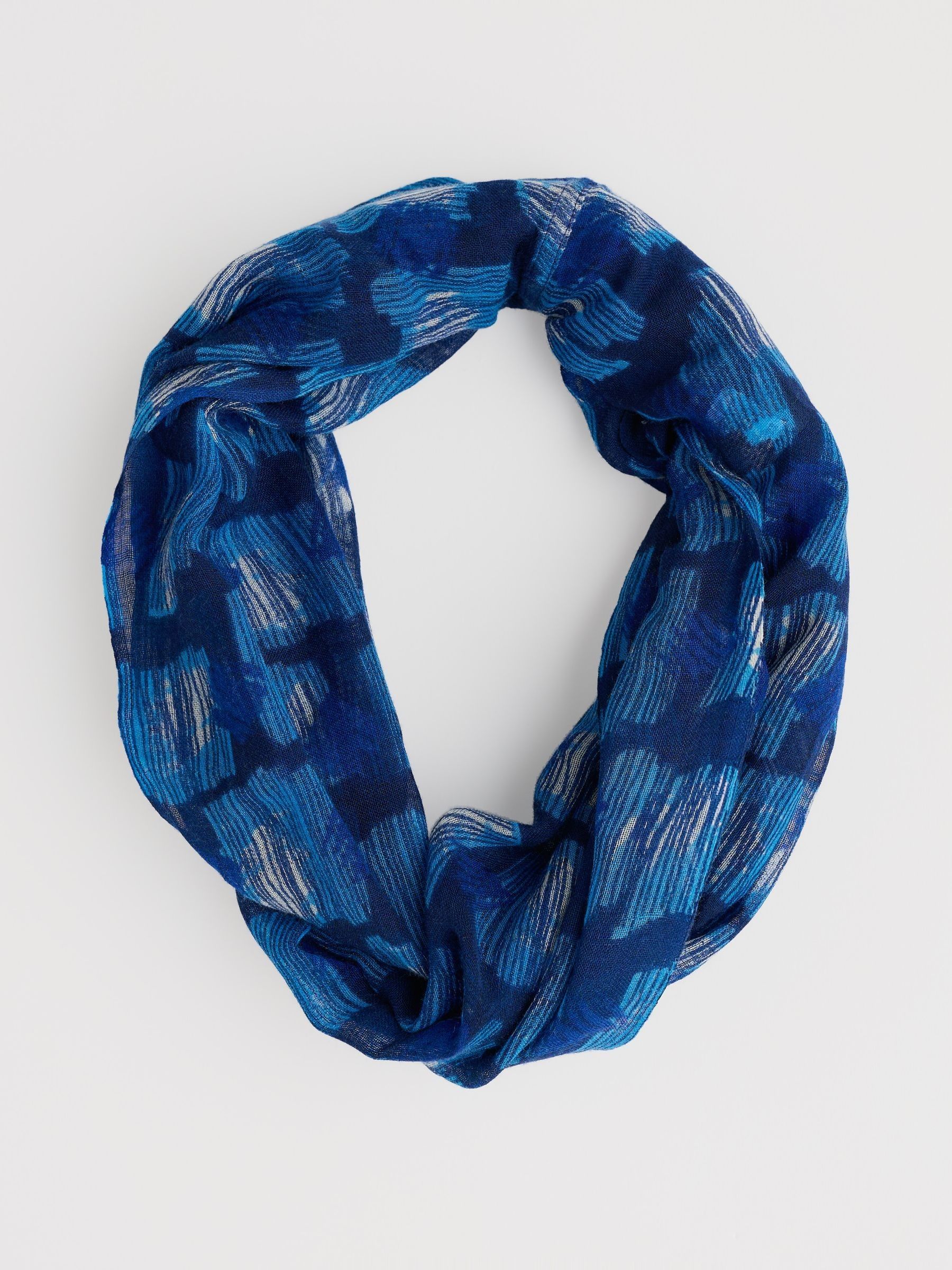 Buy Seasalt Cornwall Aqua Blue Pretty Circle Scarf from Next France