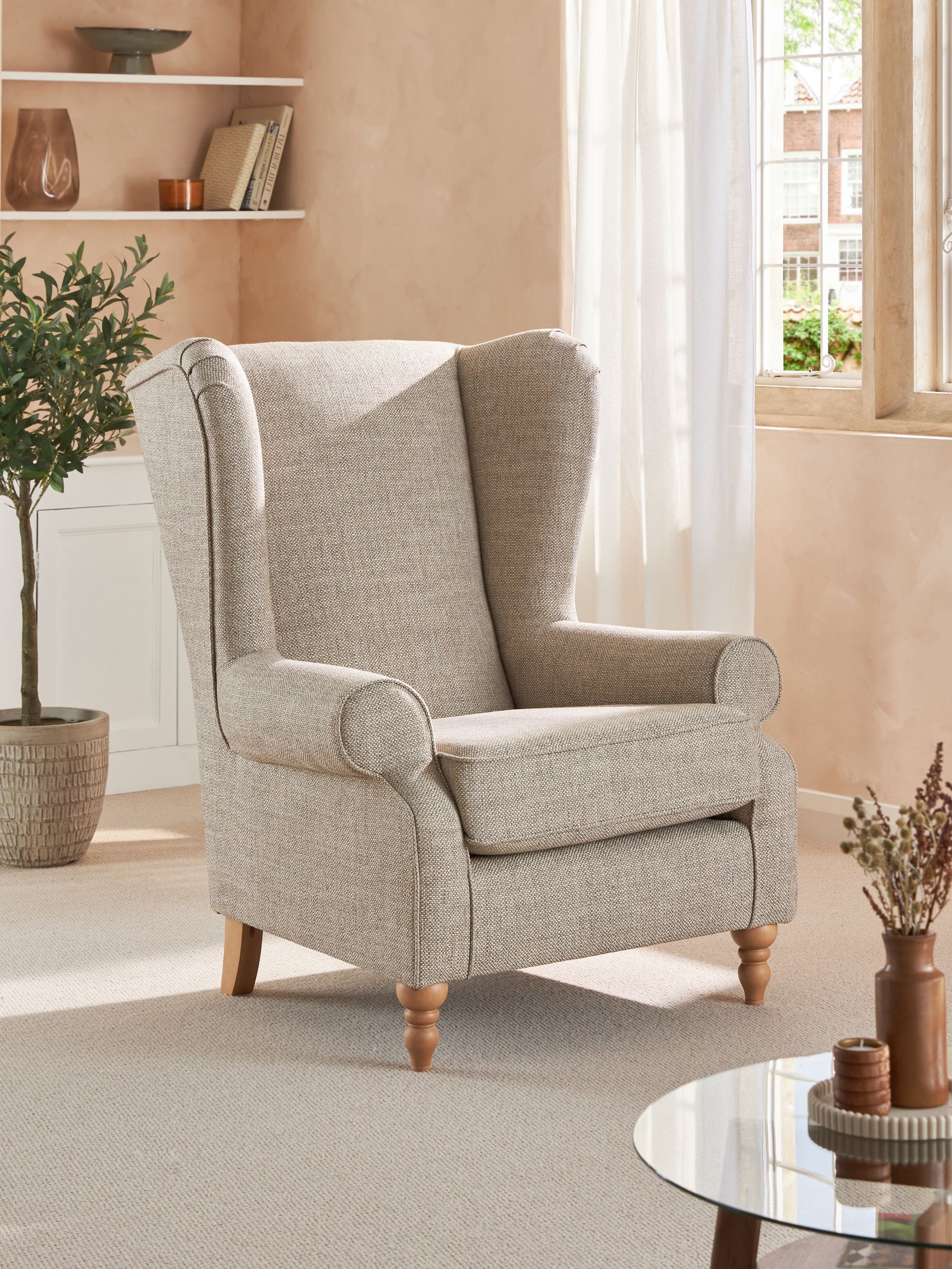 Sherlock grande chair next store