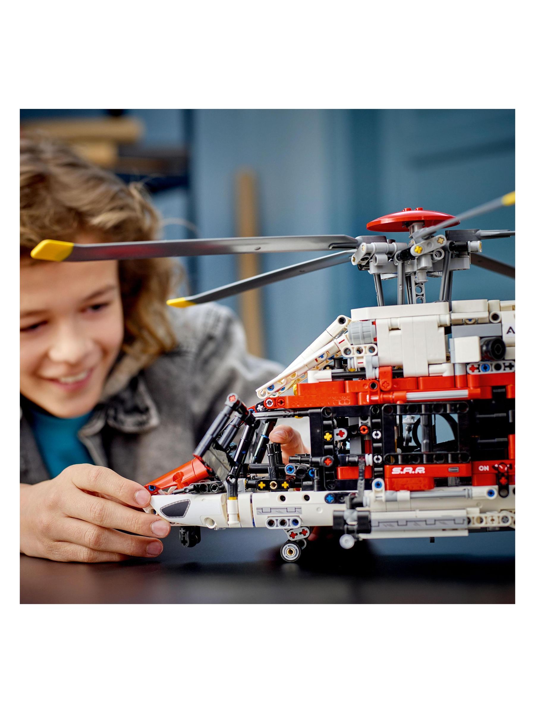 Buy LEGO Technic Airbus H175 Rescue Helicopter Toy Model 42145 from the ...