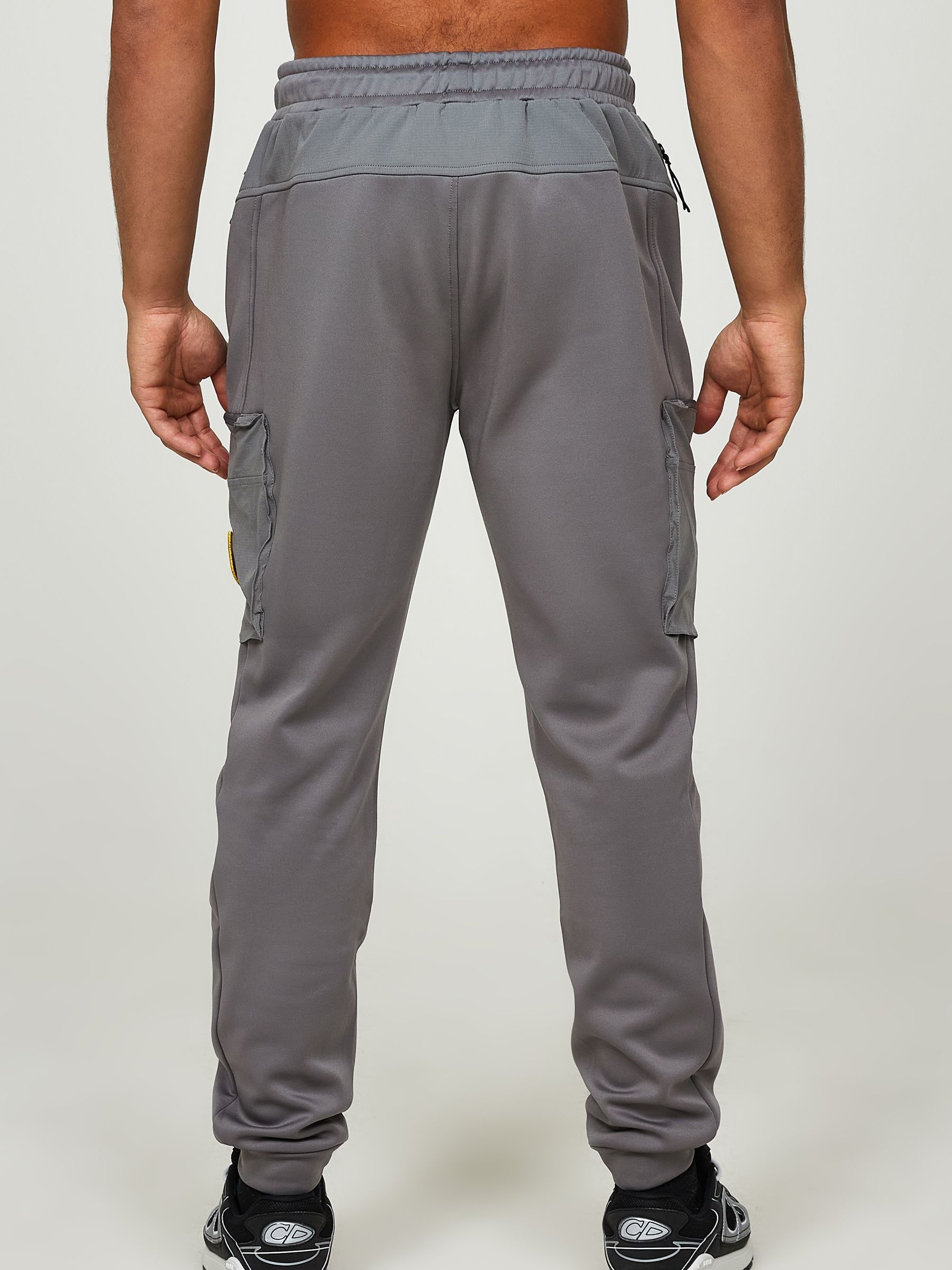Under armour forged cargo pants store