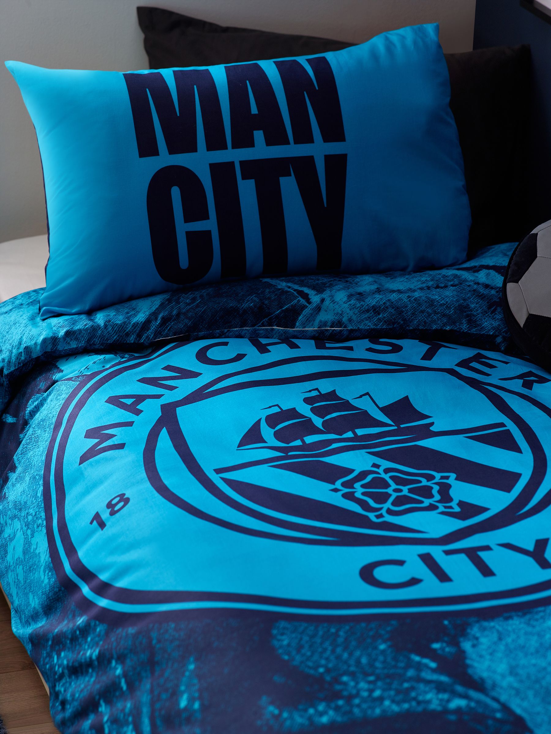 Buy Blue Manchester City 100% Cotton Single Duvet Cover and Pillowcase ...