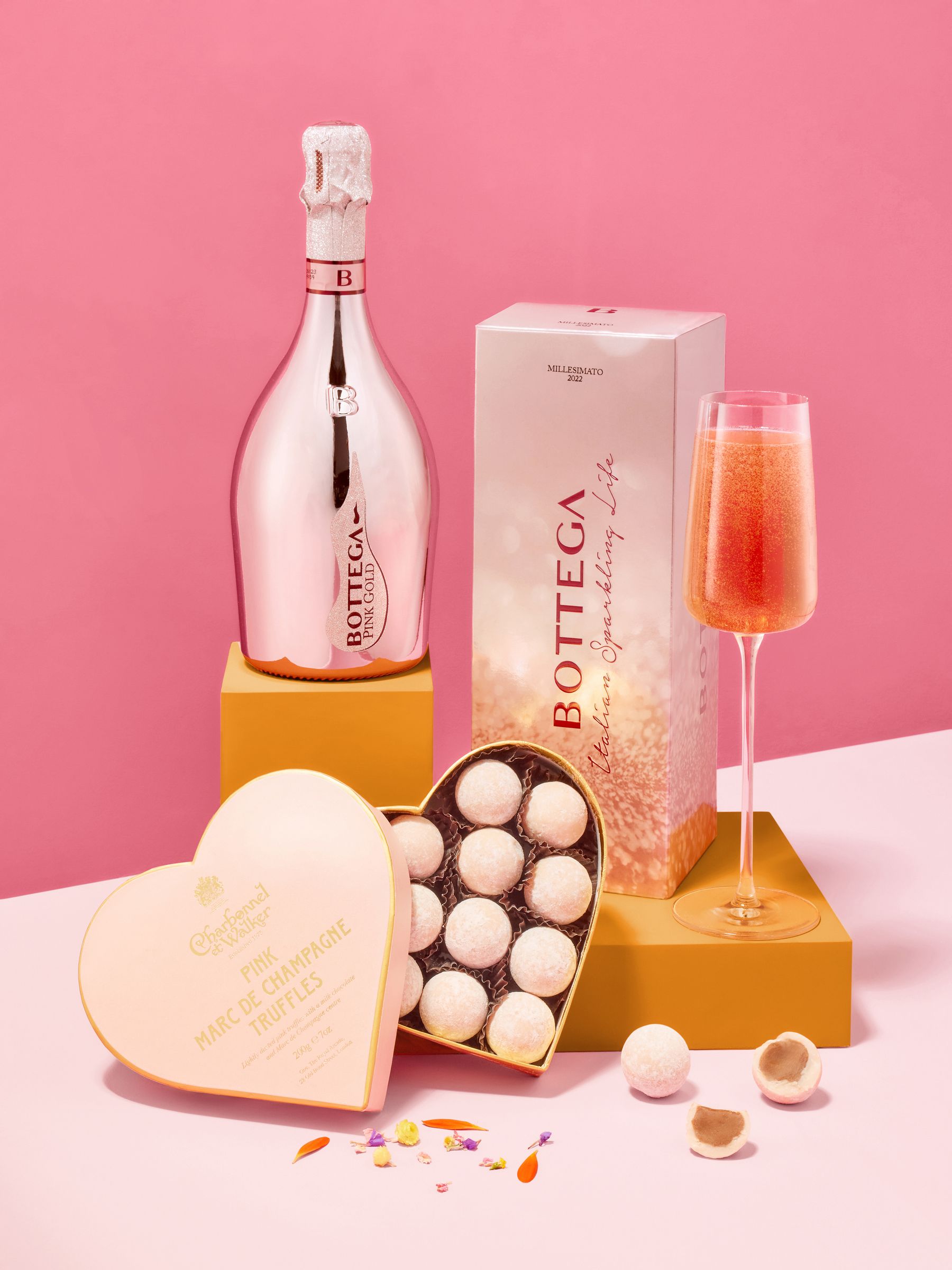Buy Le Bon Vin Bottega Pink Gold Sparkling Wine Boxed Gift from the ...