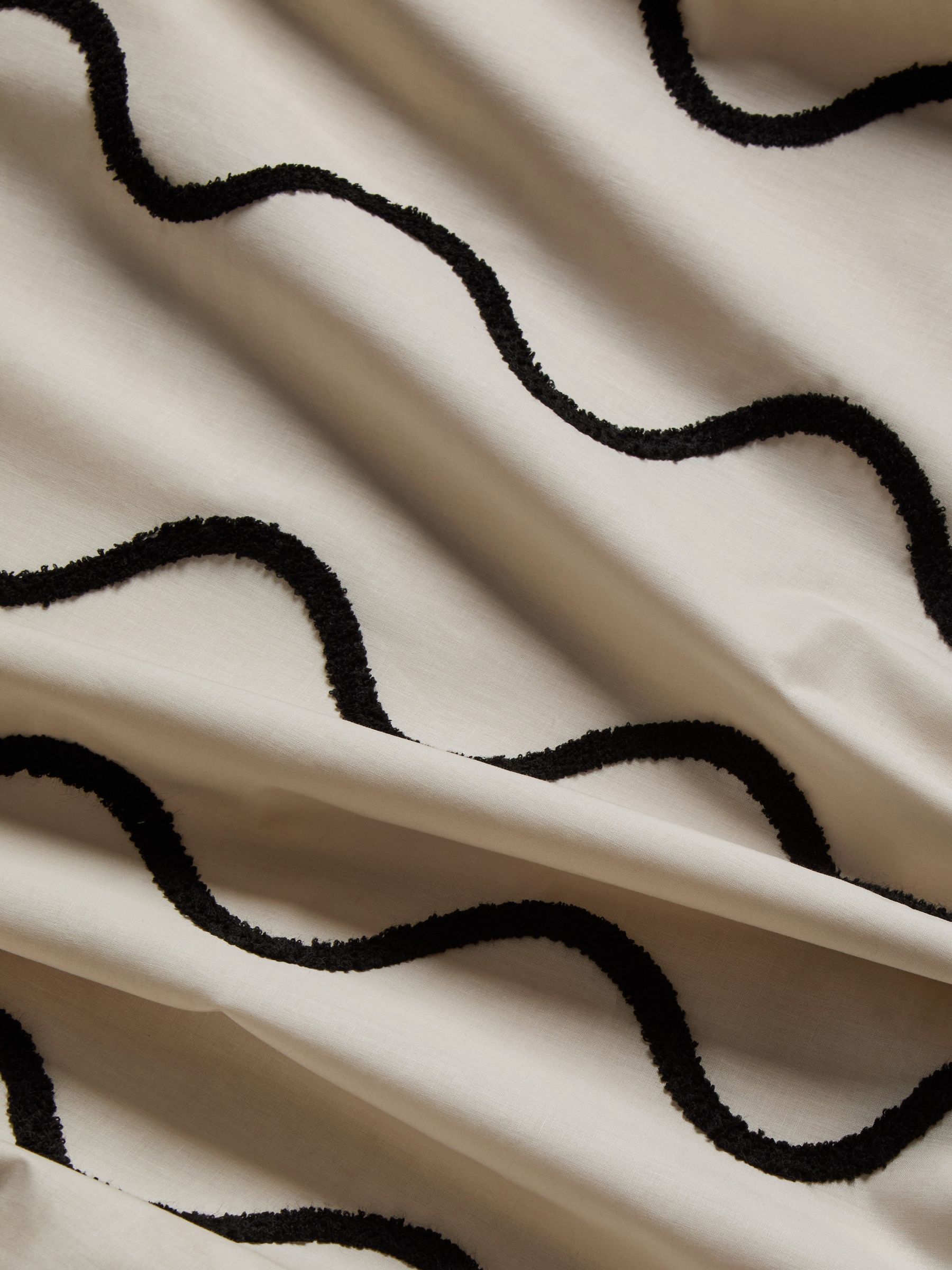 Buy Monochrome Tufted Wave 100% Cotton Duvet Cover and Pillowcase Set ...