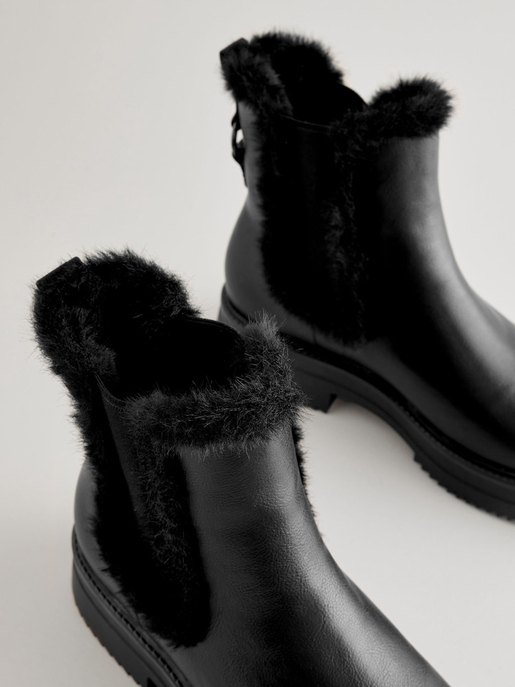 comfortable flat boots uk