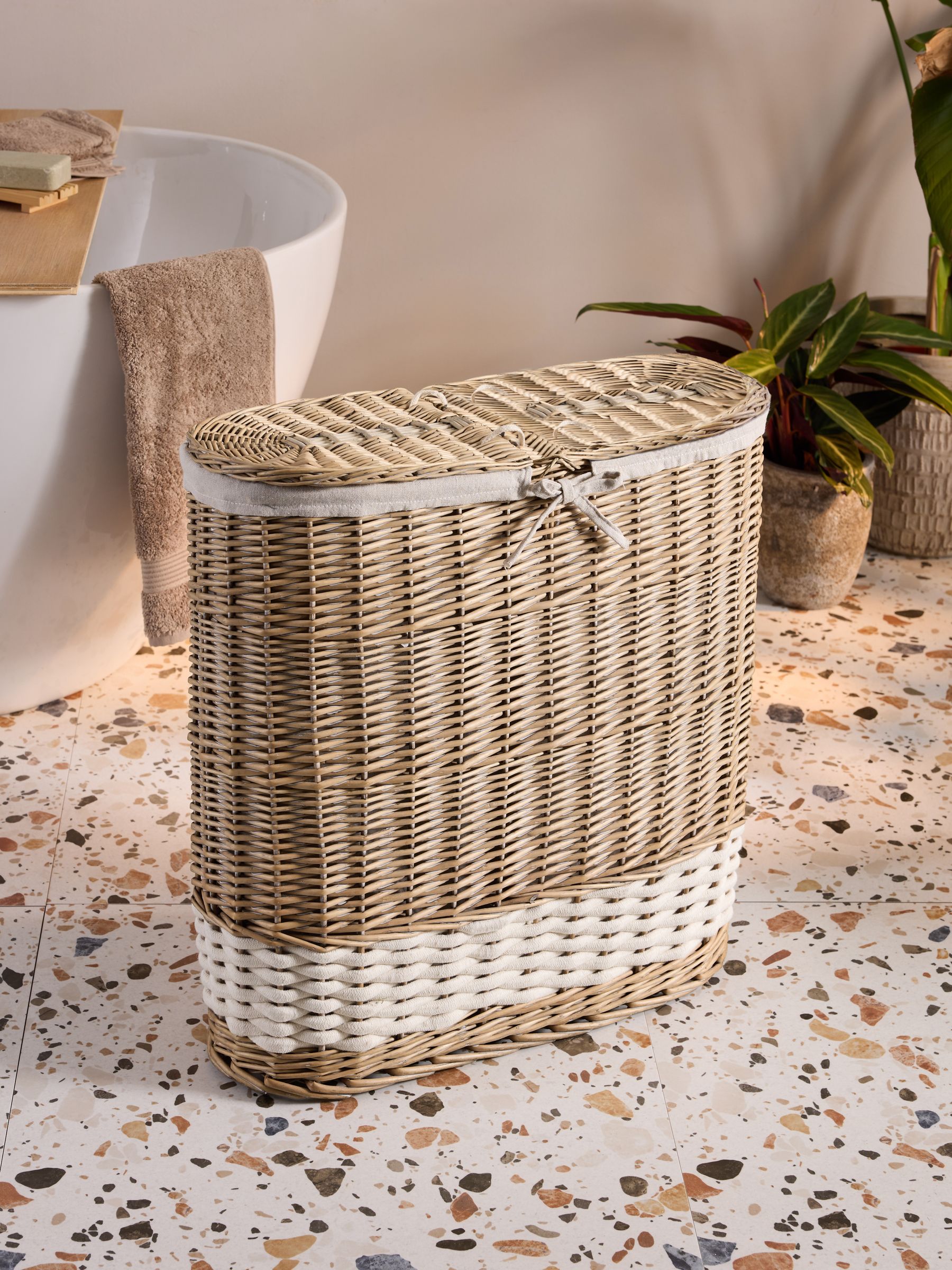 Natural Malvern Chalk Laundry Basket