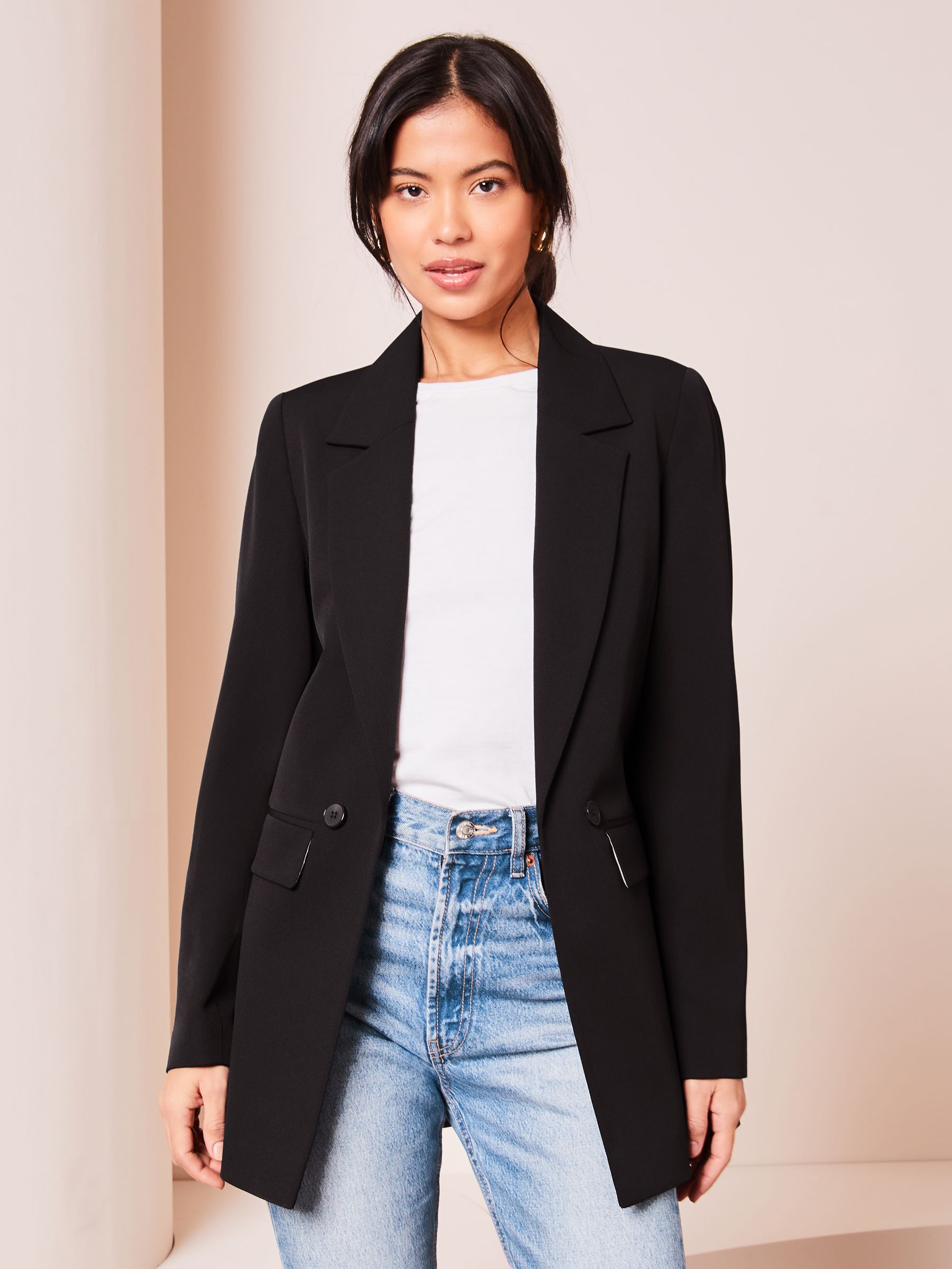 Buy Lipsy Black crepe Relaxed Longline Tailored Blazer from the Next UK ...