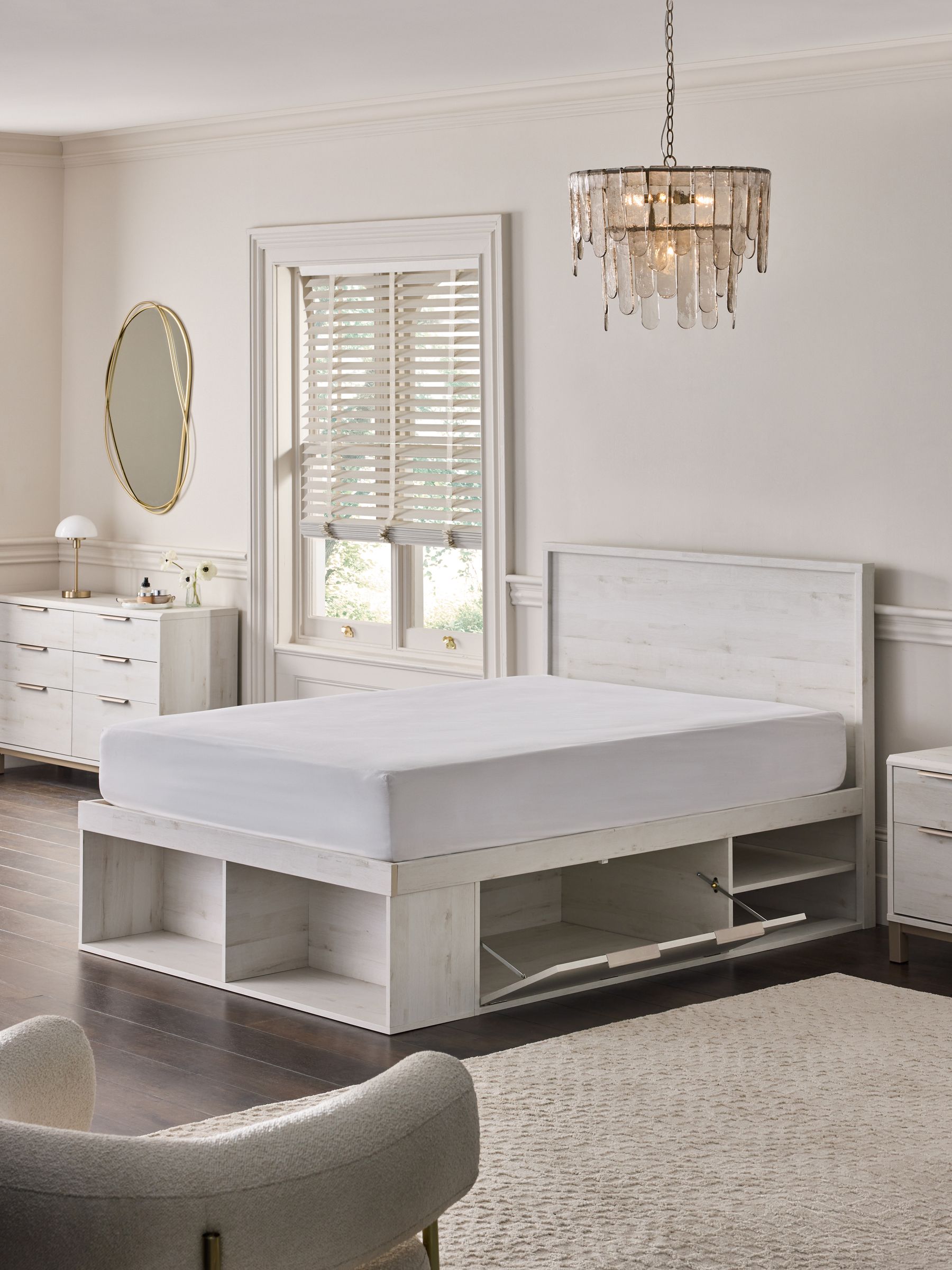 White queen size platform bed store