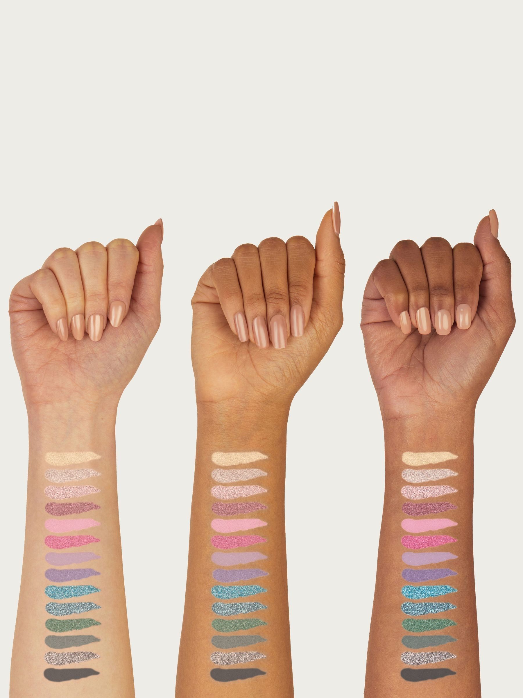 Buy 28 Shade Ultimate Eyeshadow Palette from the Next UK online shop