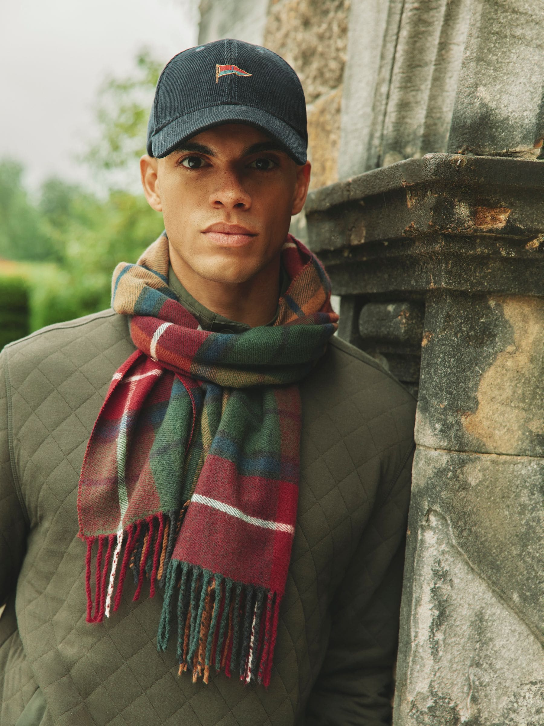 Red and green scarf store