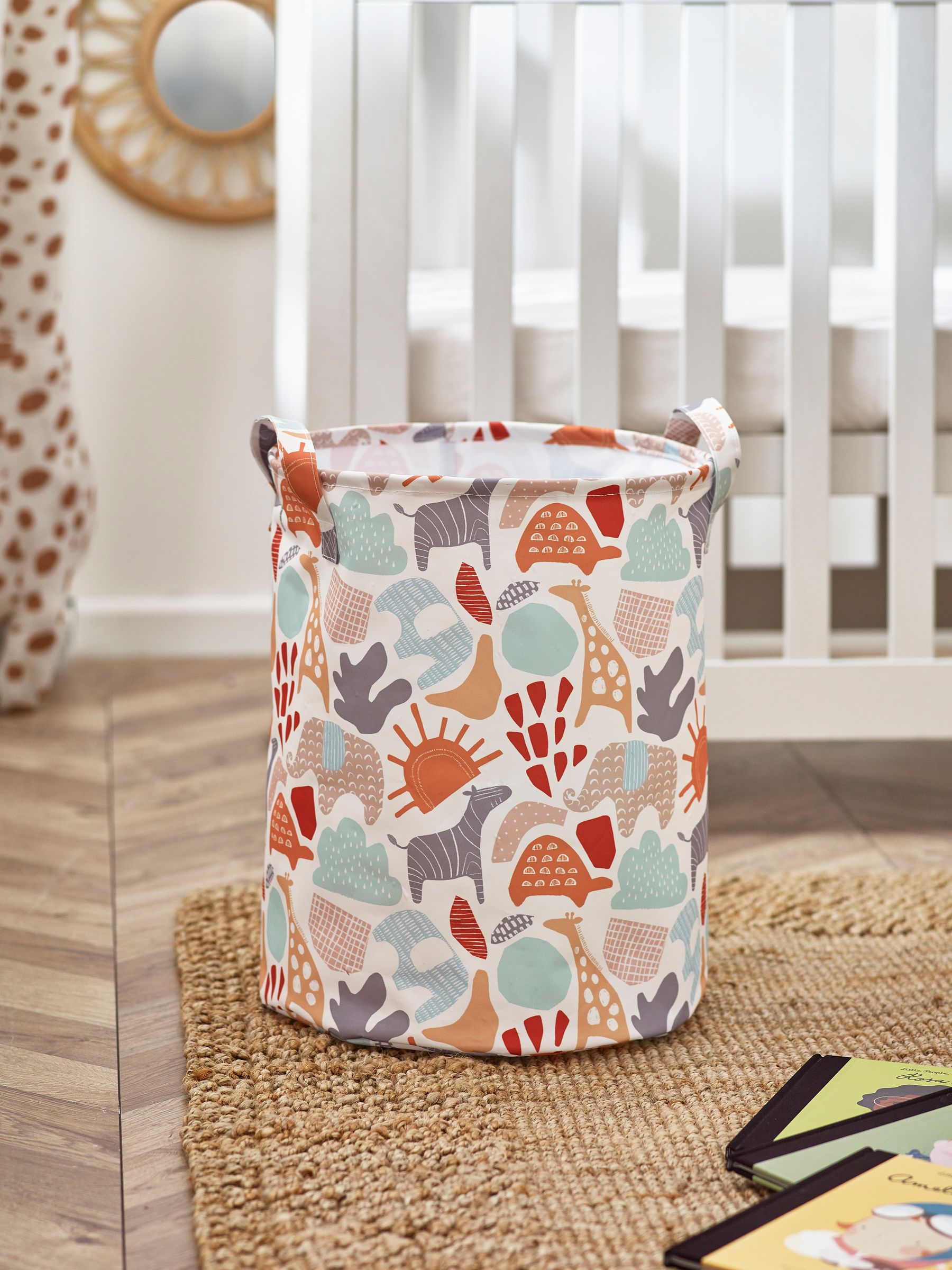 Foldable laundry basket store