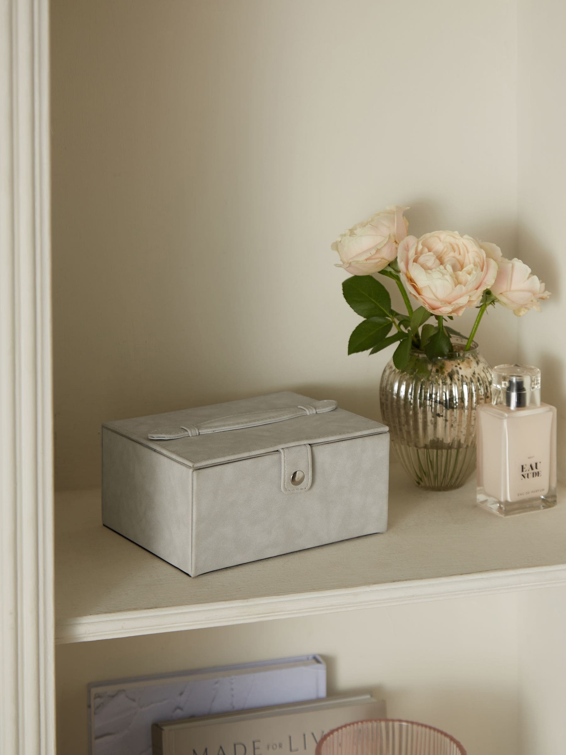 Next jewellery box store