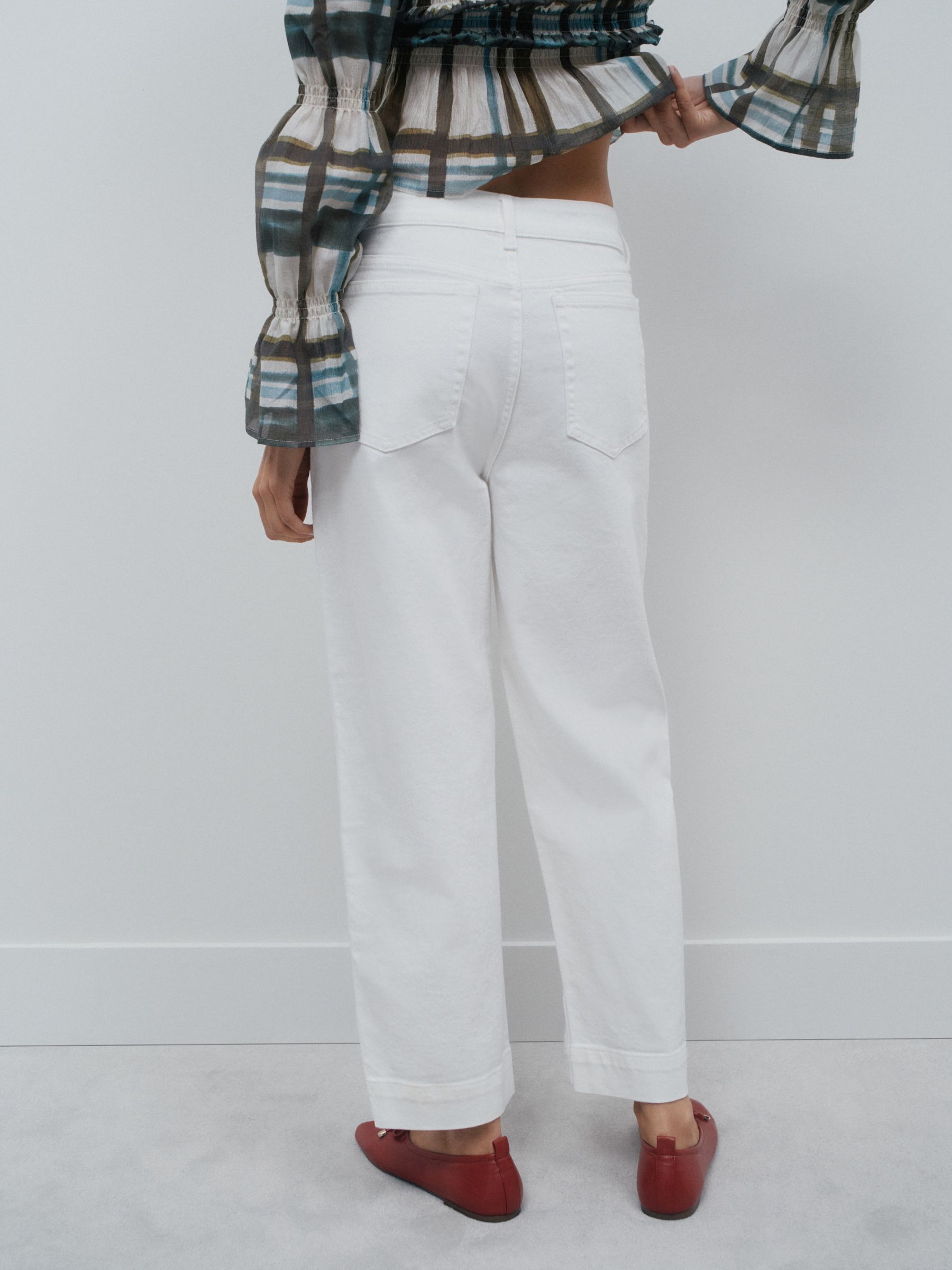 Buy Ecru Wide Leg Barrel Denim Jeans from the Next UK online shop