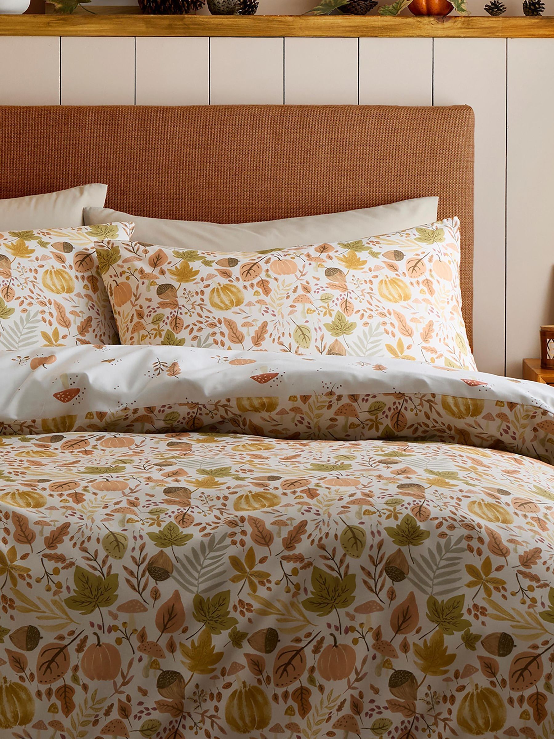 Buy Dreams & Drapes Natural Autumn Foliage Reversible Duvet Cover Set ...