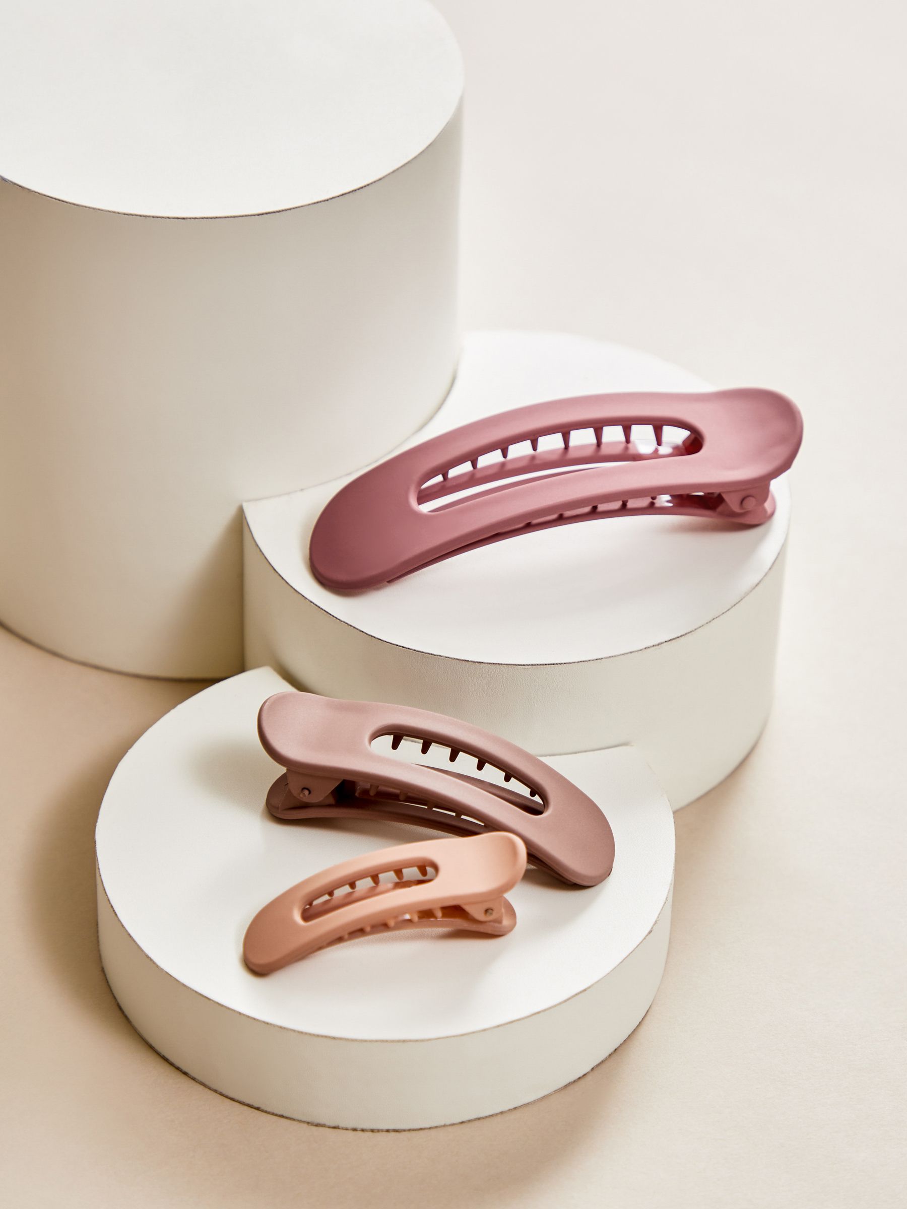 Buy Kitsch Flat Lay Claw Clips 3 Piece Set from the Next UK online shop