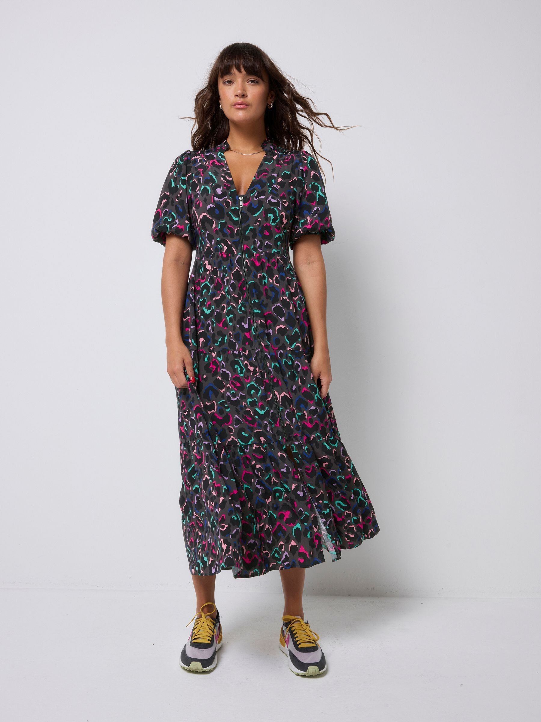 Buy SCAMP & DUDE Grey Jaguar Zip Front Midi Dress from Next United Arab ...