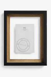 undefinedWood Bronx 30x30cm Floating 6X4 Photo FrameundefinedUnited Kingdom