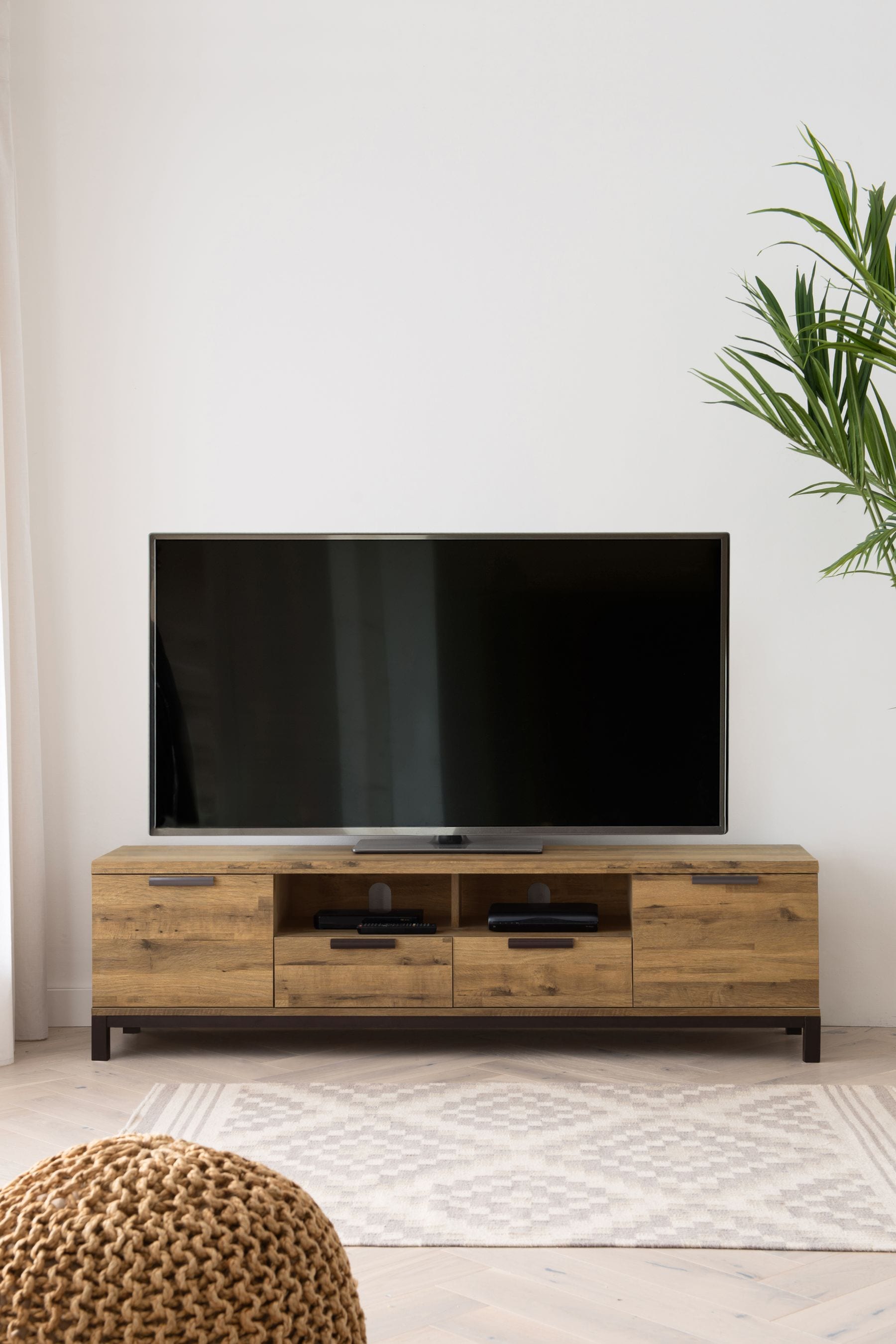 Bronx wide tv unit store