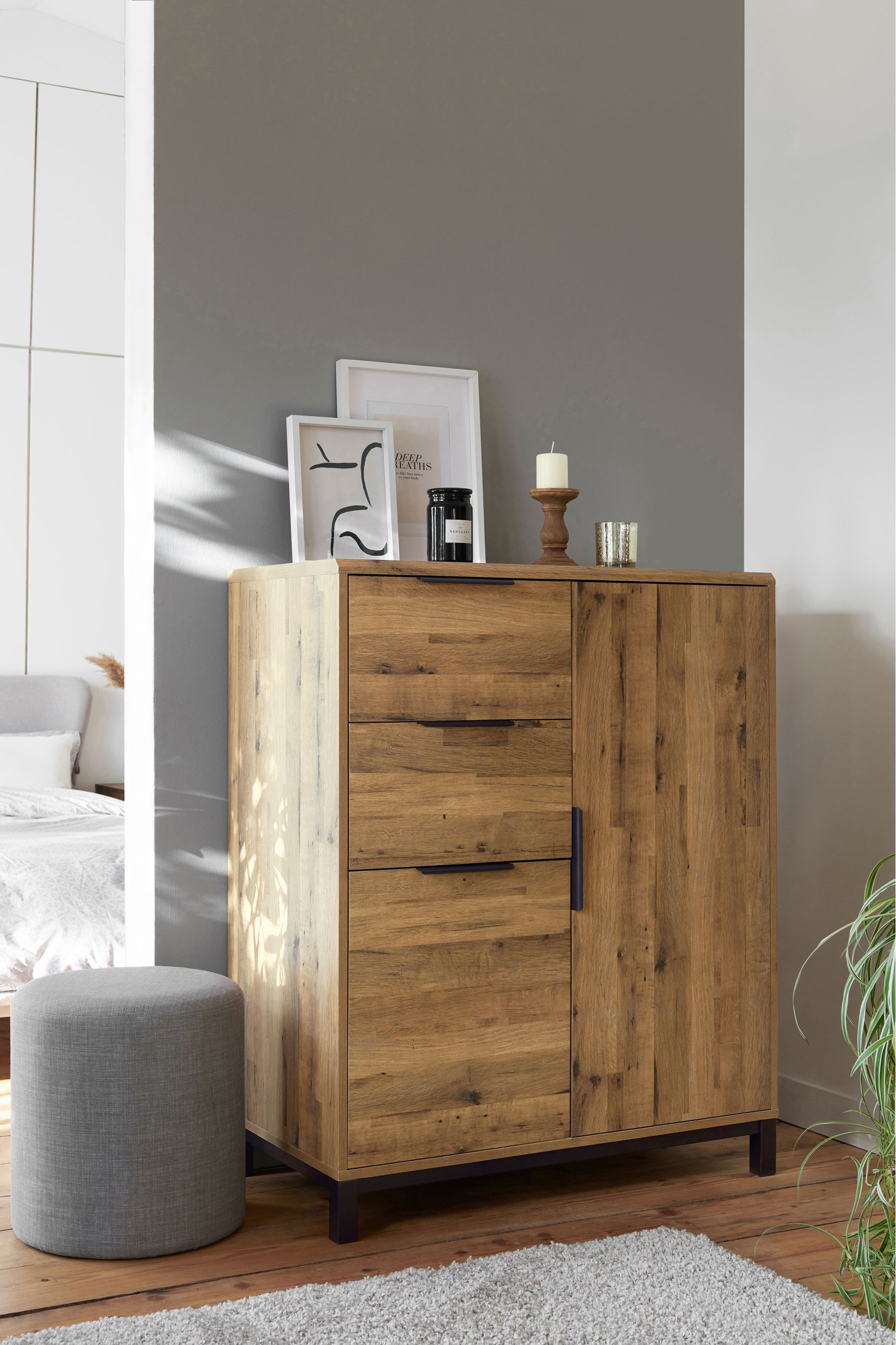 Buy Dark Bronx Oak Effect Low Wardrobe from the AspennigeriaShops online shop