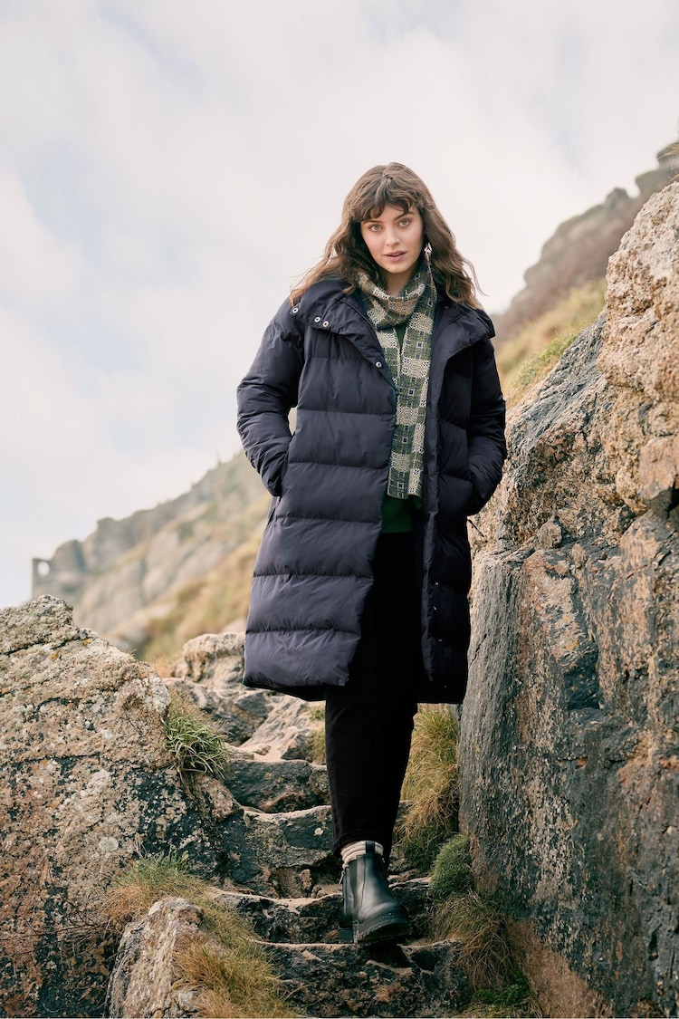 Buy Seasalt Cornwall Ink Black Holywell Bay Waterproof Coat from the ...