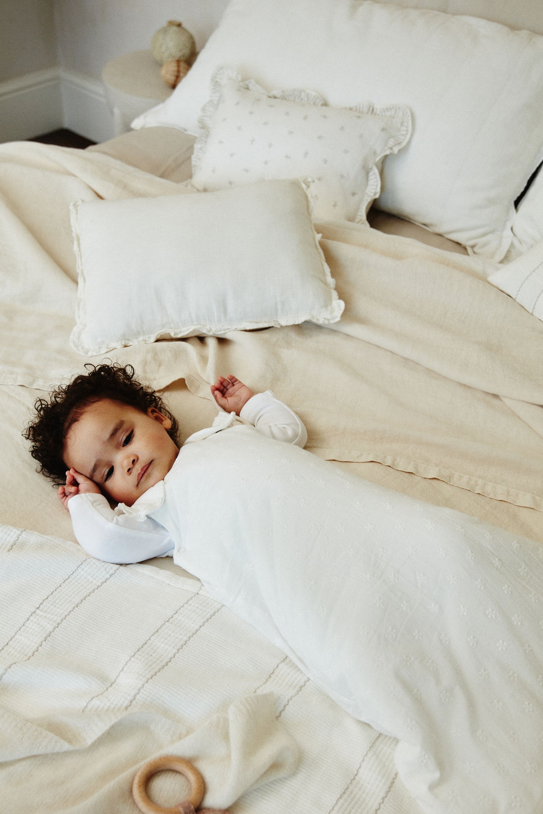 Buy White Broderie Baby 2.5 Tog 100% Cotton Sleep Bag from the Next UK ...