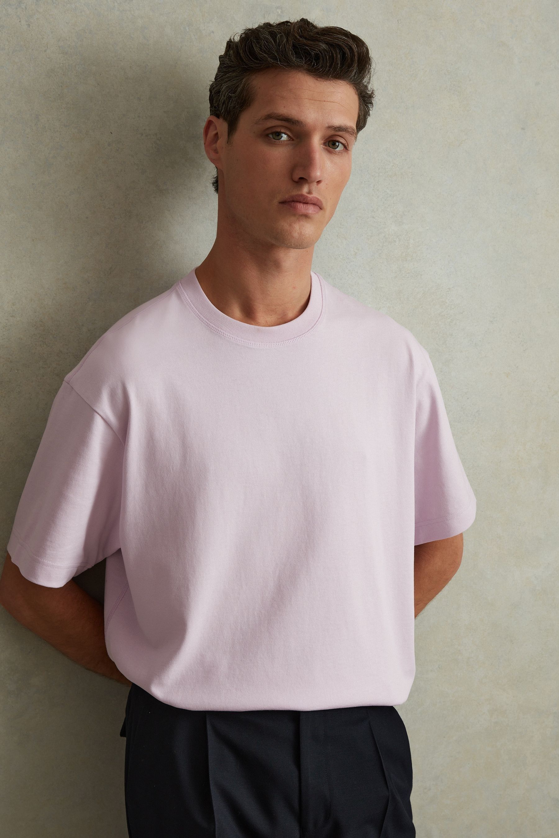 Buy Reiss Light Lilac Tate Oversized Garment Dye T-Shirt from the Next ...